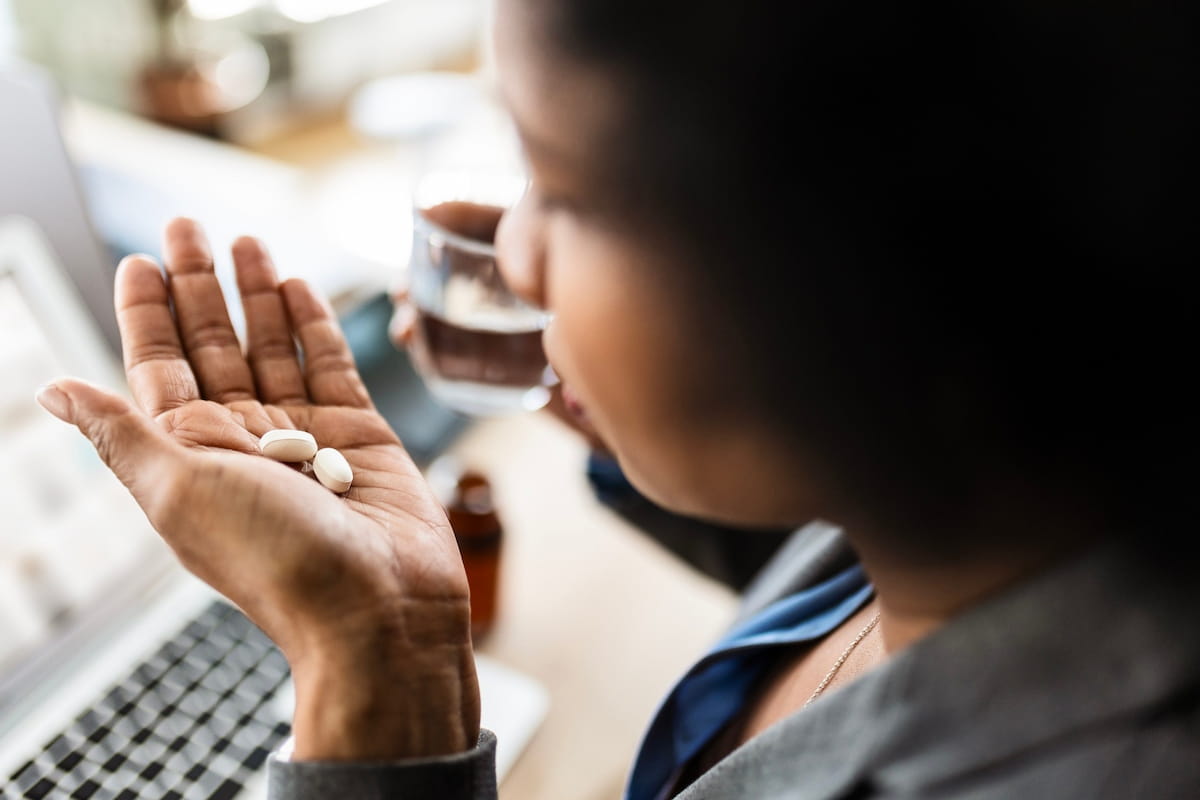 Pain Pills: Are You Taking Yours The Right Way? - BlackDoctor - Where ...